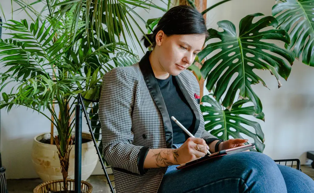 Are Virtual Signatures Safe? 6 Digital Signing Safety Tips